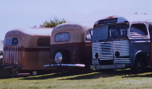 REO TRUCK, BUS and PARTS For Sale